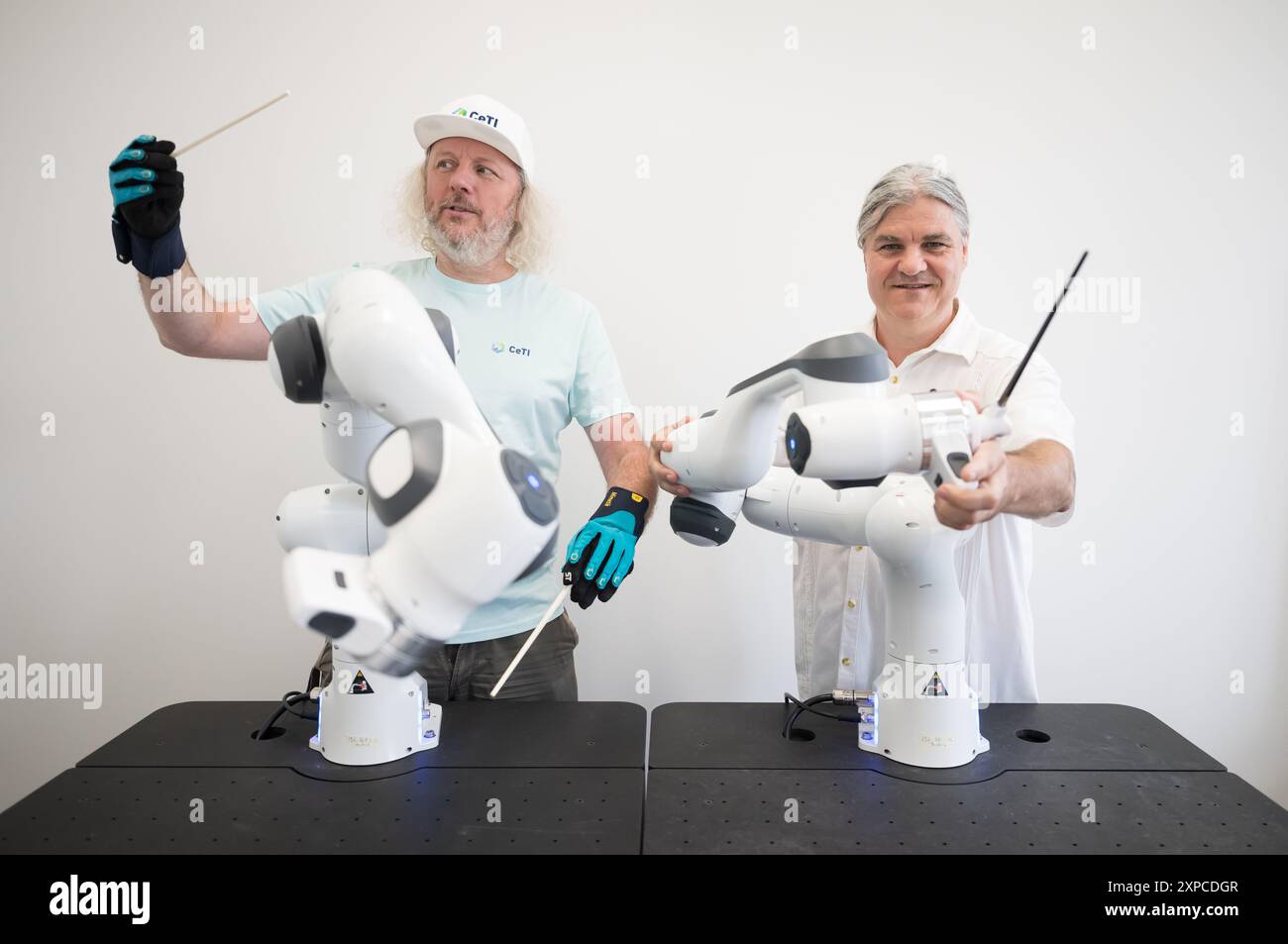 PRODUCTION - 05 August 2024, Saxony, Dresden: Frank H. P. Fitzek ...