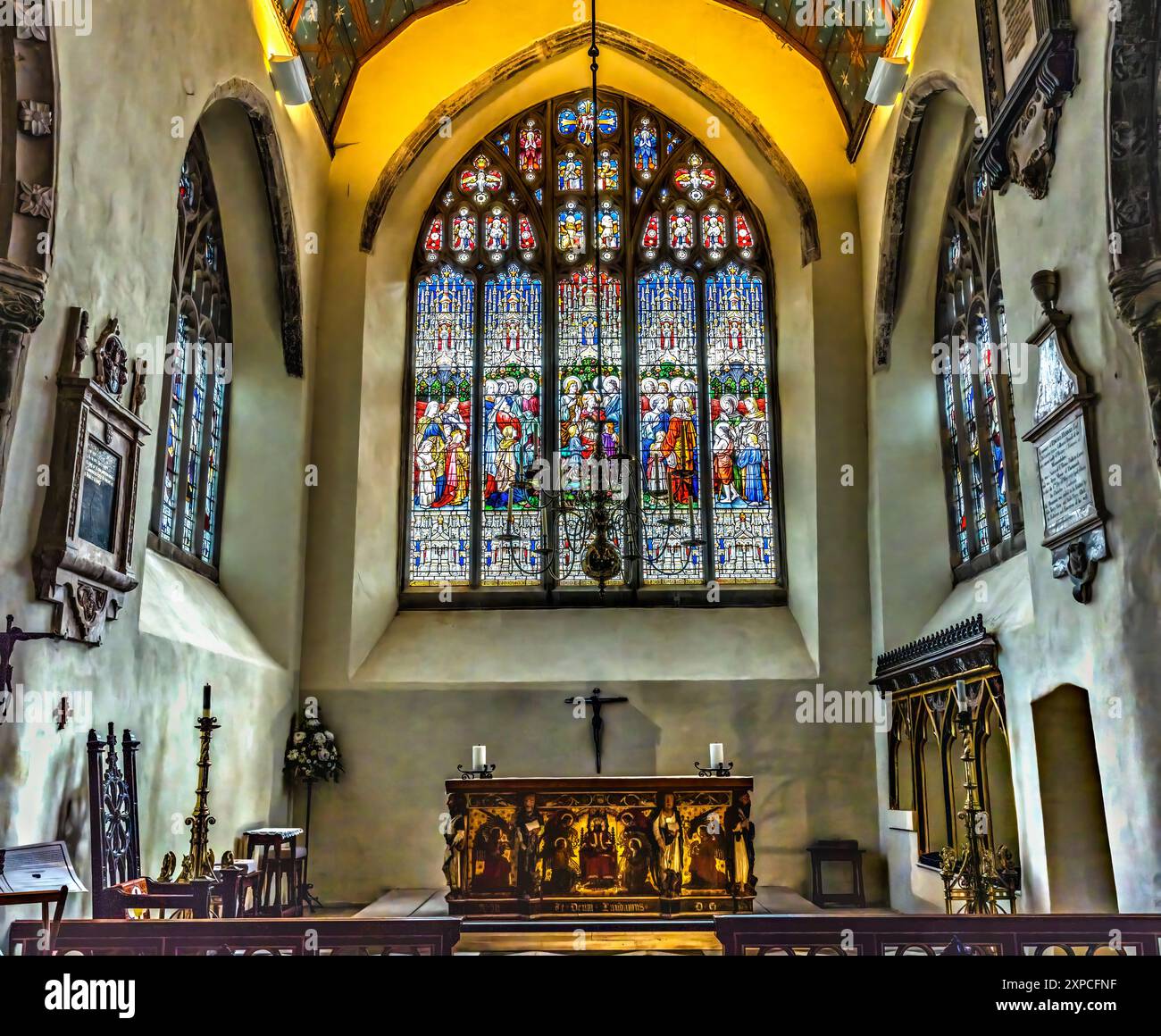 Colorful Altar Stained Glass St Saviour's Church Basilica Dartmouth ...