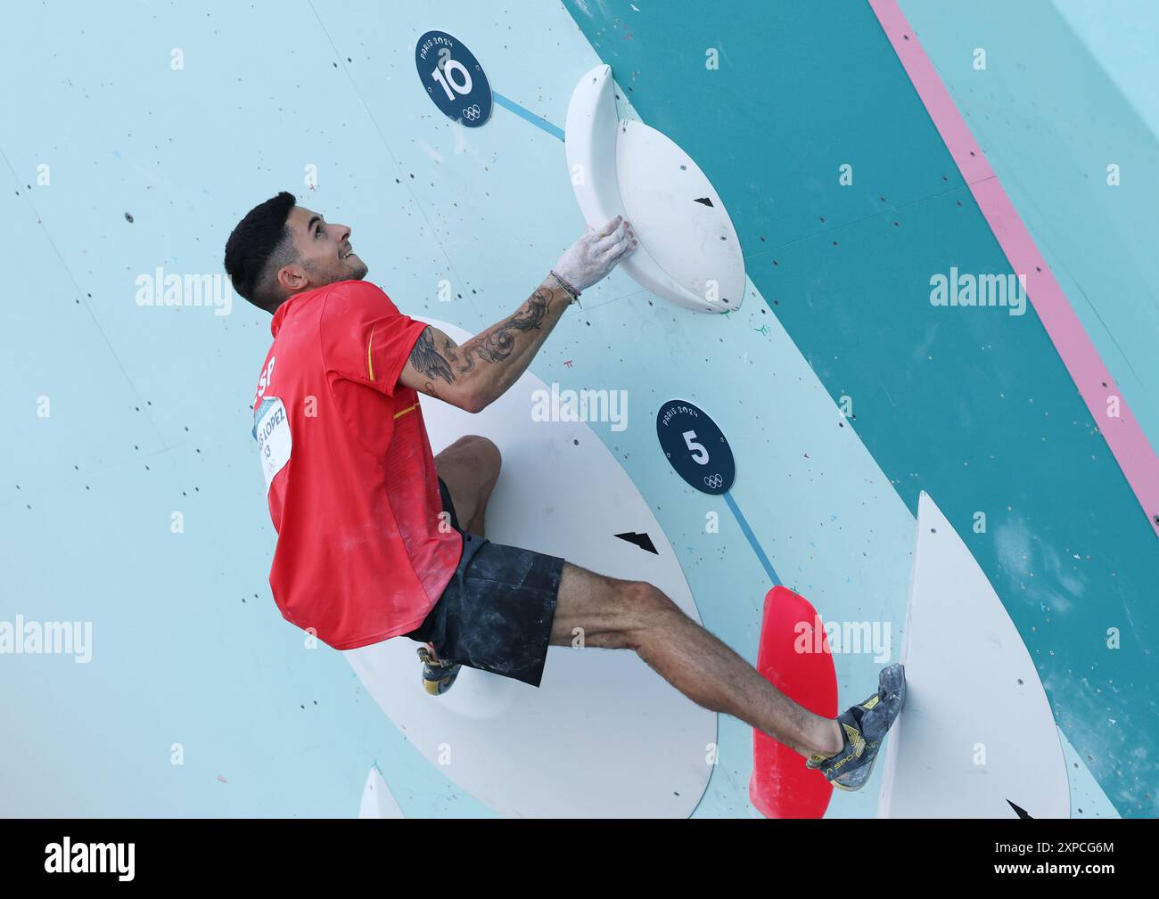 Le Bourget, France. 5th Aug, 2024. Alberto Gines Lopez of Spain ...