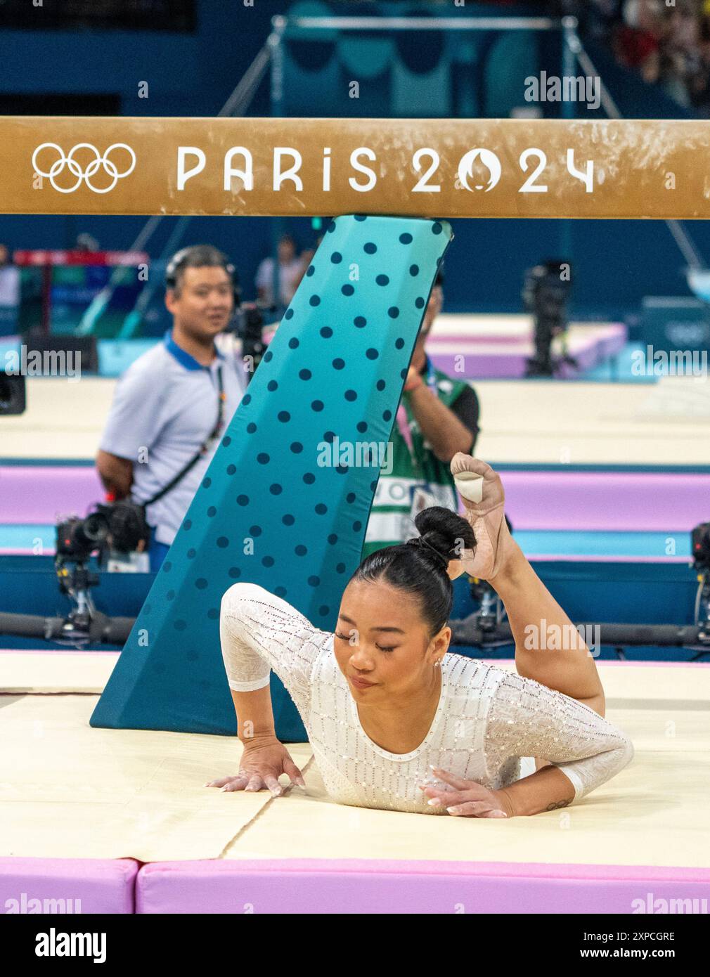 Paris, France. 05th Aug, 2024. Sunisa Lee of the U.S. falls off the ...