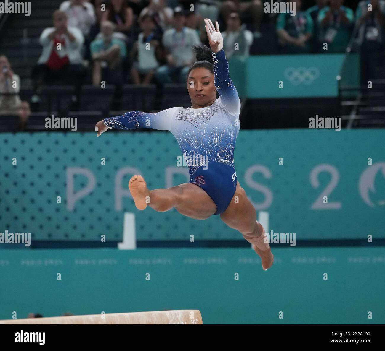 Paris, France. 05th Aug, 2024. Simone Biles of the U.S. performs on the ...