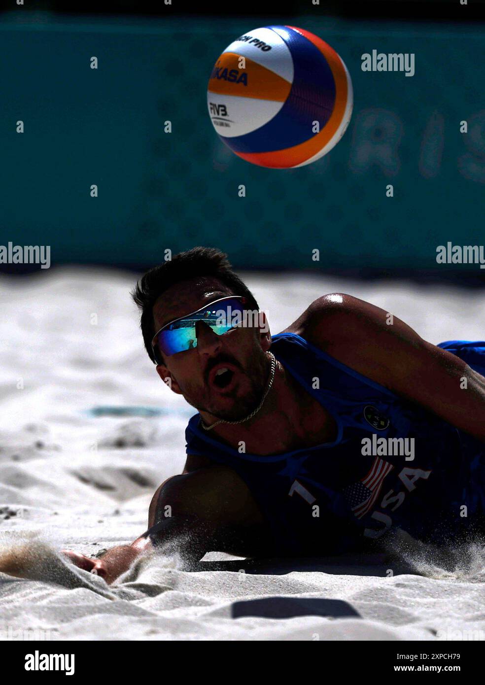 Paris, France. 5th Aug, 2024. Miles Evans of the United States competes ...