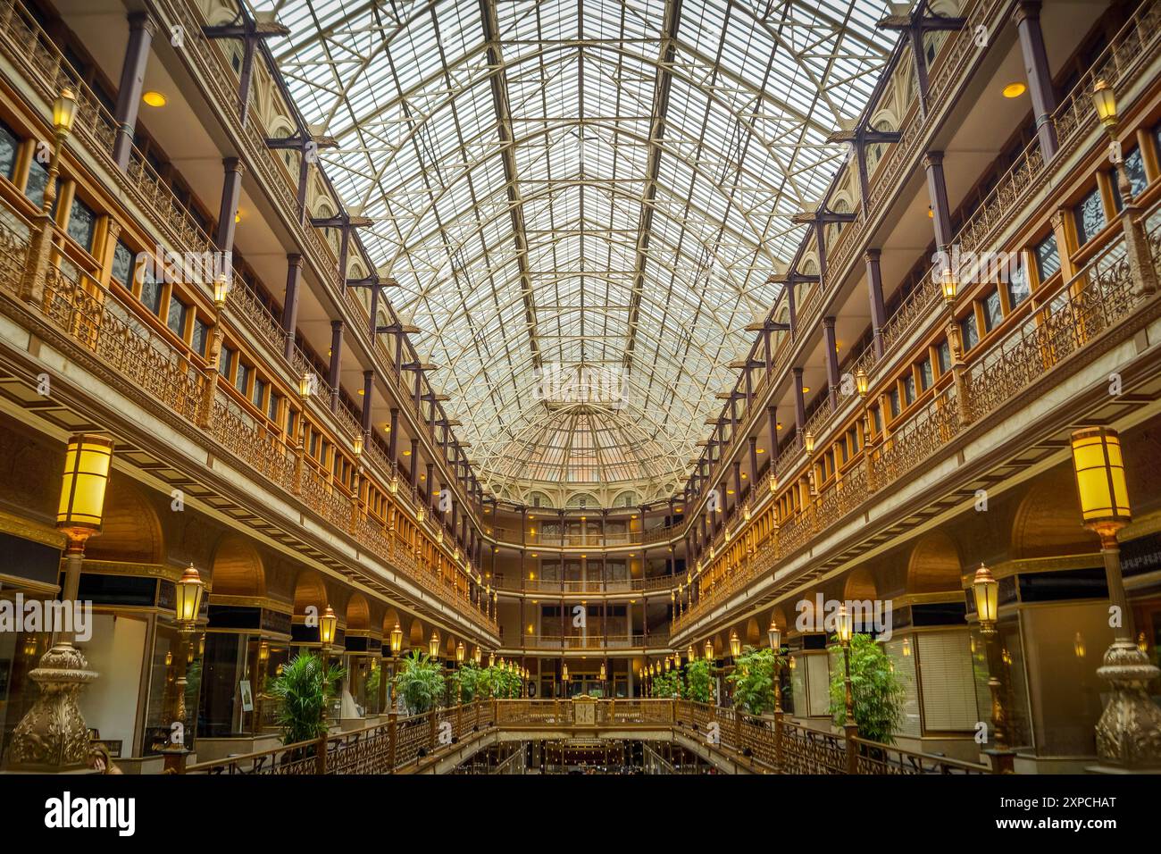 Downtown cleveland interior architecture hi-res stock photography and ...