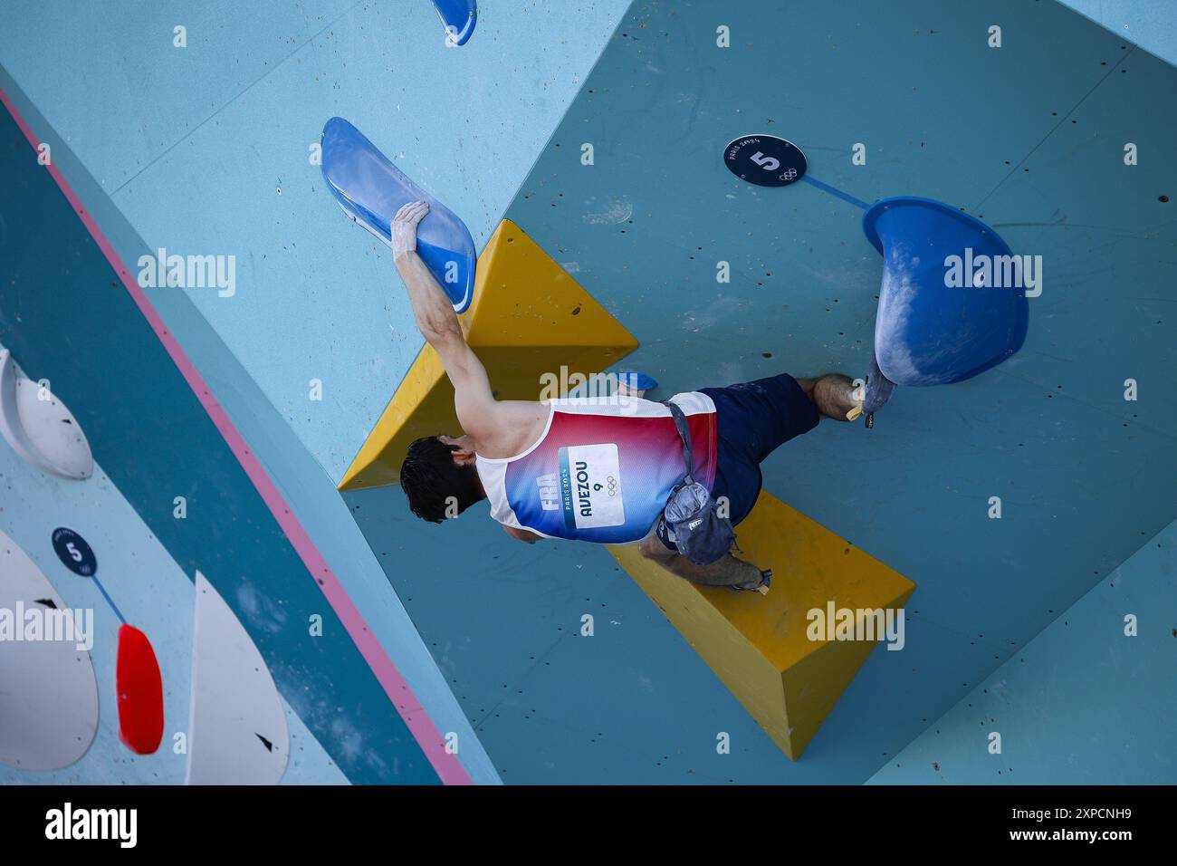 AVEZOU Sam of France Sport Climbing Men's Boulder & Lead, Semifinal ...