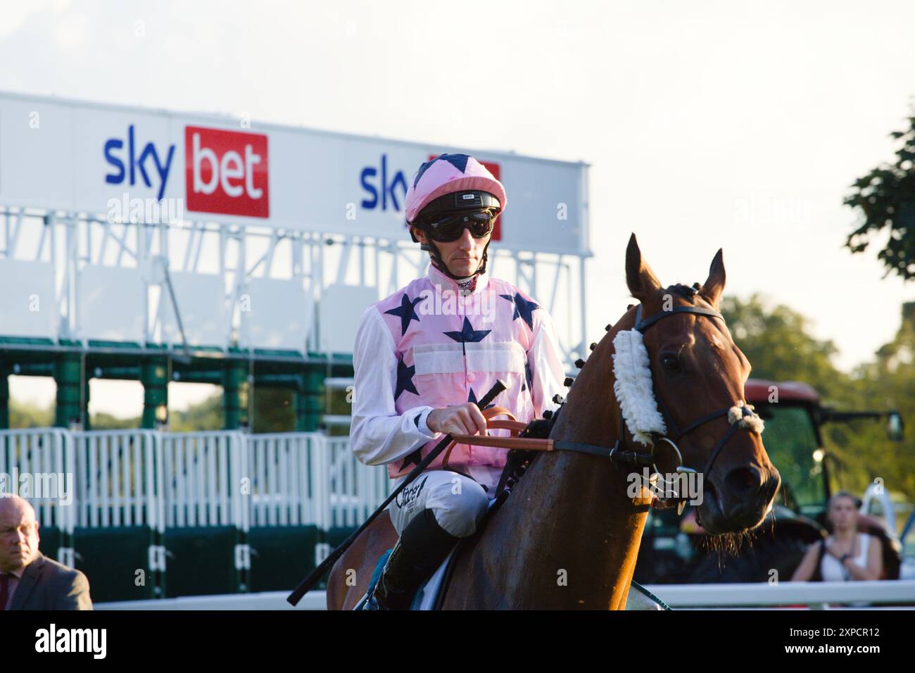 Jockey Daniel Tudhope on Scoops Ahoy at York Stock Photo - Alamy