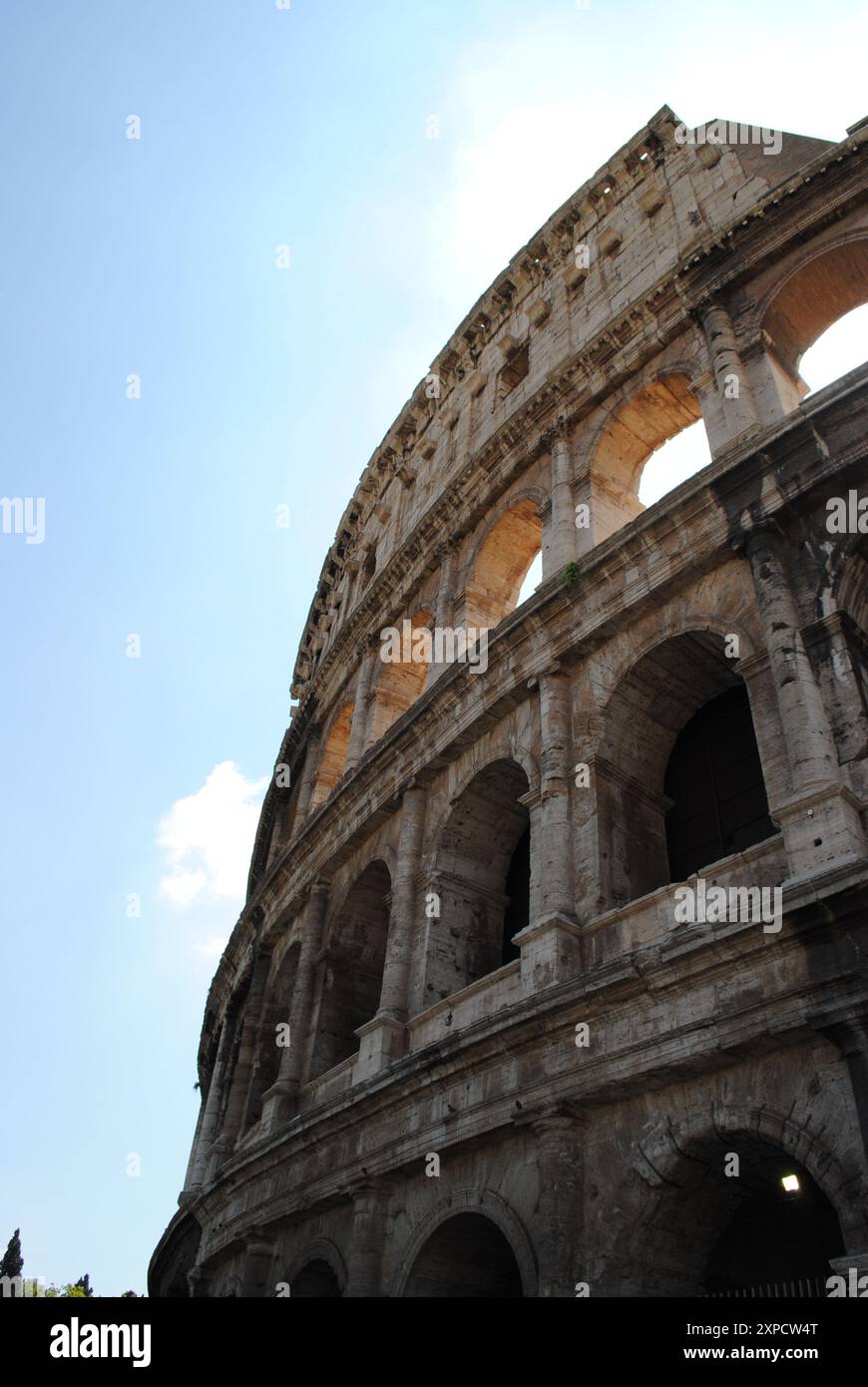 Old ruins arc vertical hi-res stock photography and images - Alamy