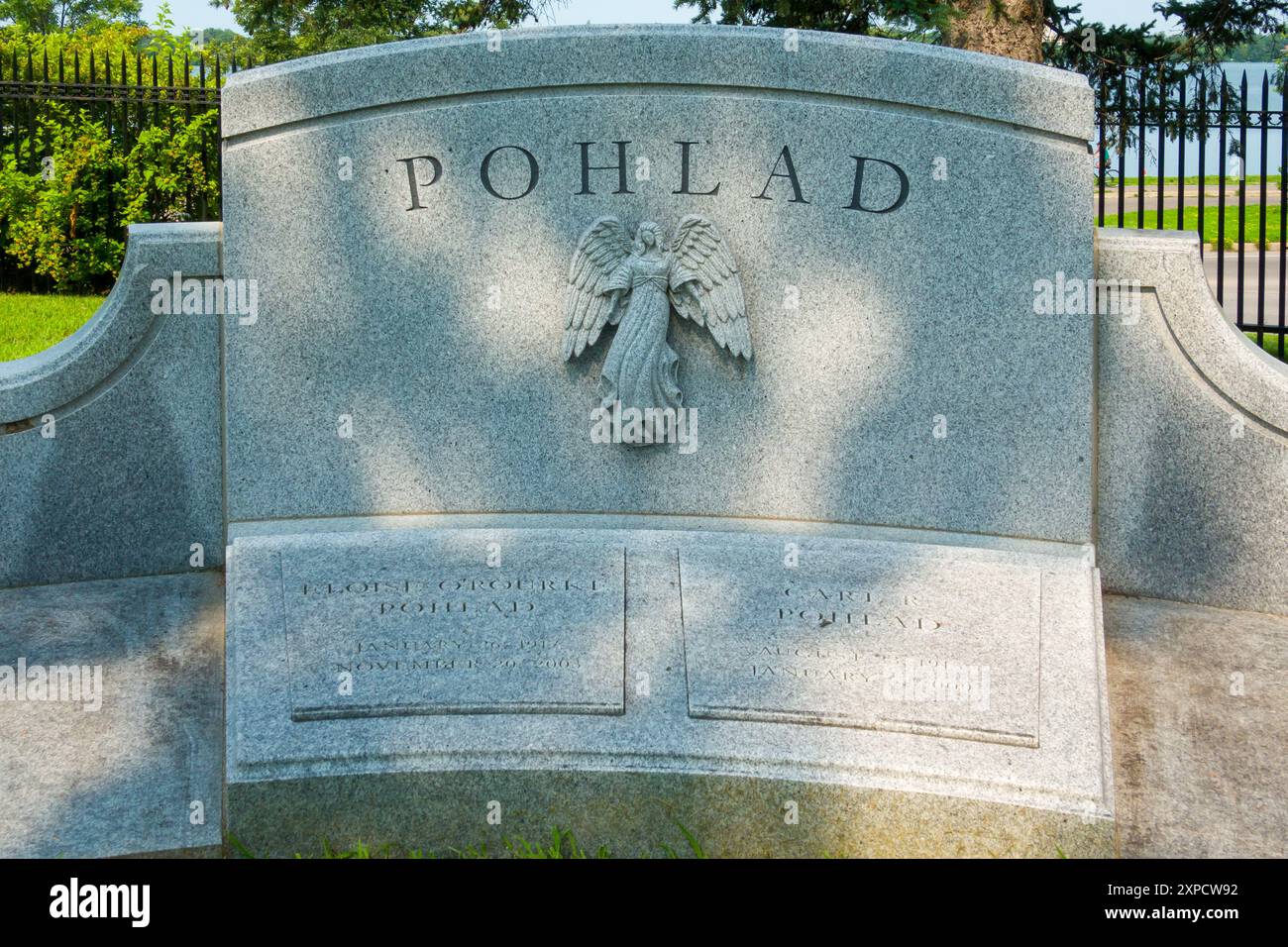 MINNEAPOLIS, MN, USA - AUGUST 3, 2024: Carl and Eloise Pohlad burial ...