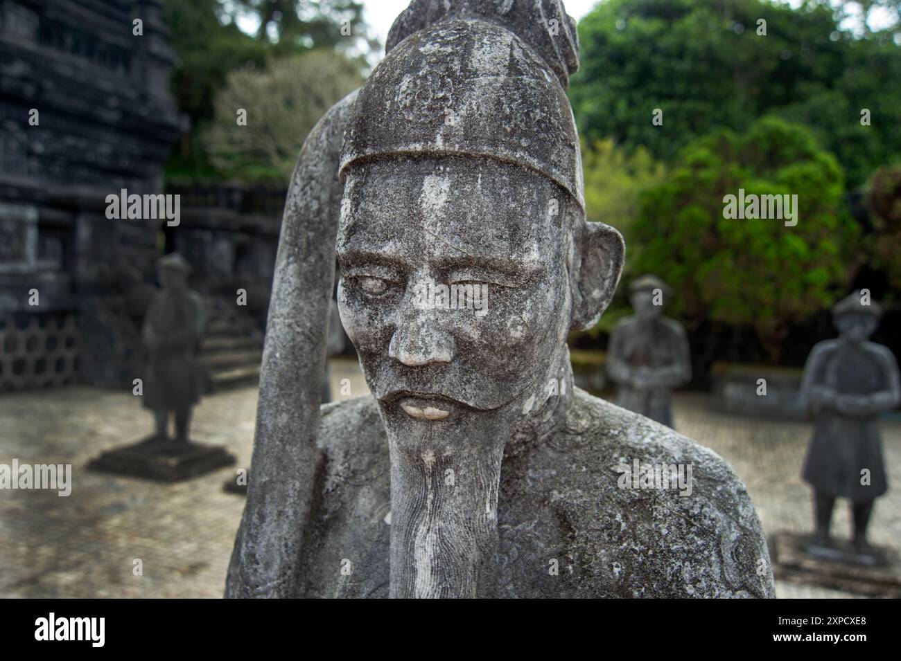 carved stone mandarin statues stand to attention on the salutation ...