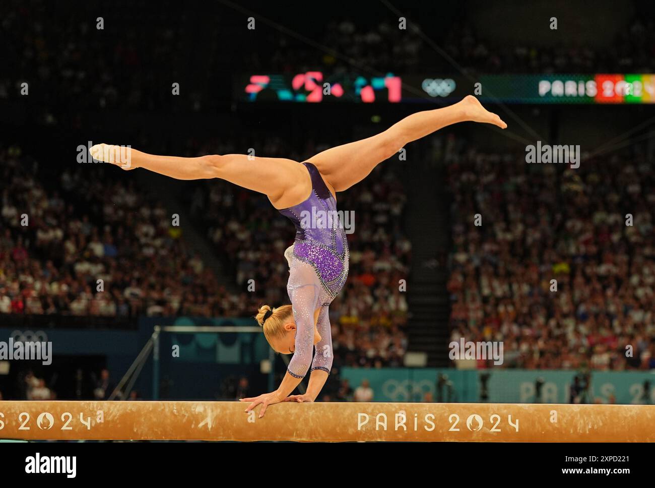 Paris, France. 5th Aug, 2024. Alice D'amato (Italy) competes during the ...