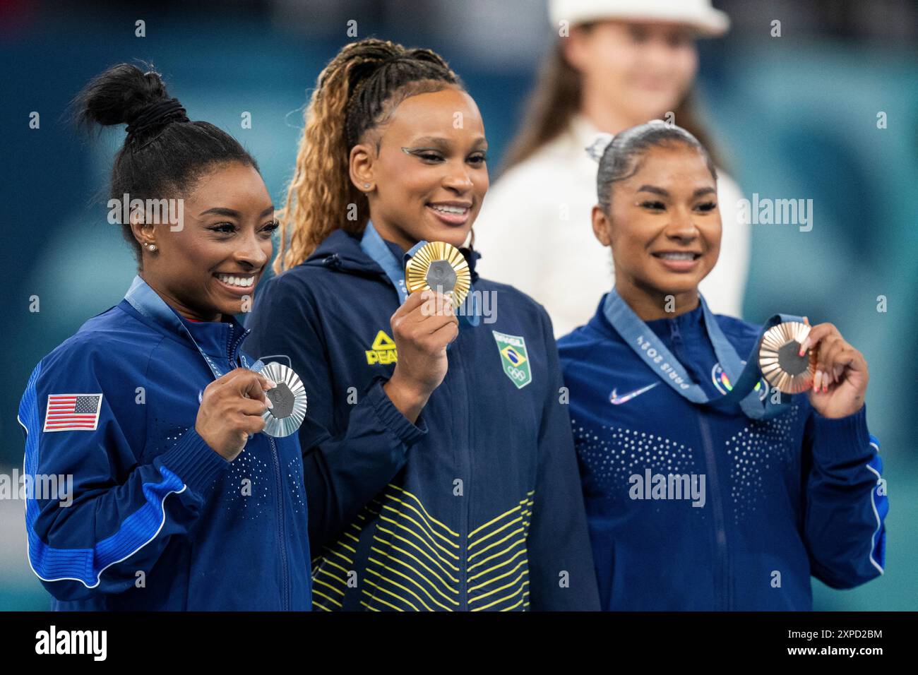 Paris, France. 05th Aug, 2024. US' Simone Biles (silver), Brazil's ...