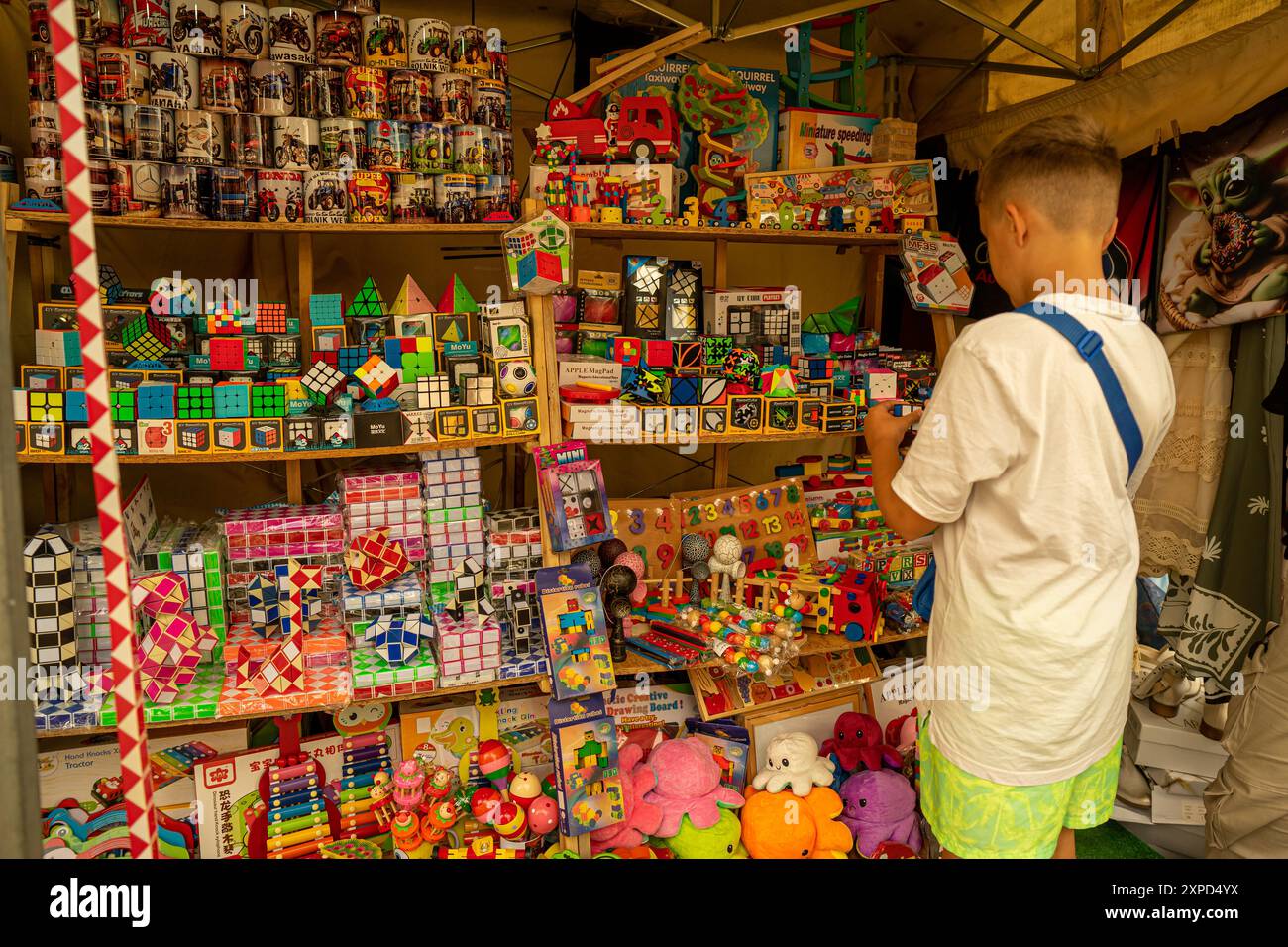 Seaside stalls, rubik's cubes, toys Stock Photo - Alamy