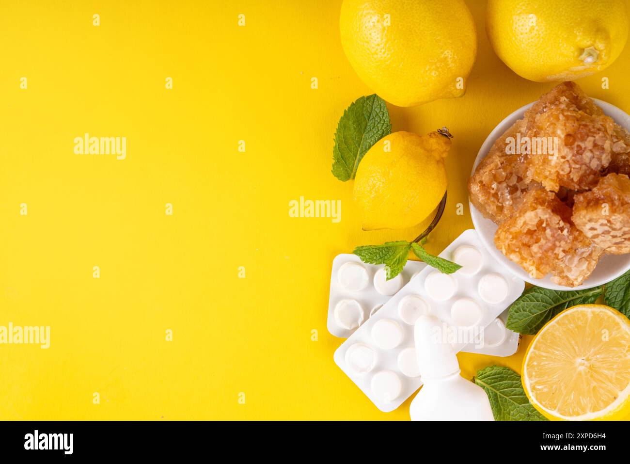 Cold and flu autumn season concept, traditional and alternative cold ...