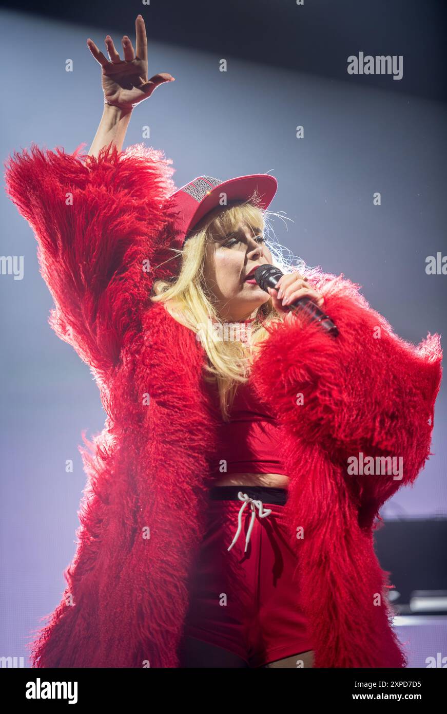 Paloma Faith headlining on the main stage at Camp Bestival 2024, Paloma ...