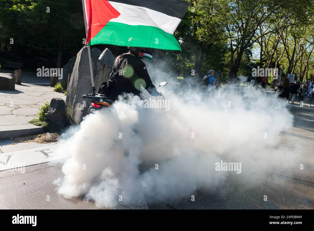 Seattle, USA. 12th May 2024. The United For Israel March gathered at ...
