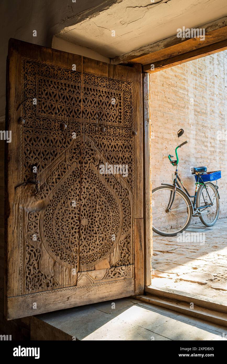 Picturesque corner in the old town, Khiva, Uzbekistan Stock Photo - Alamy