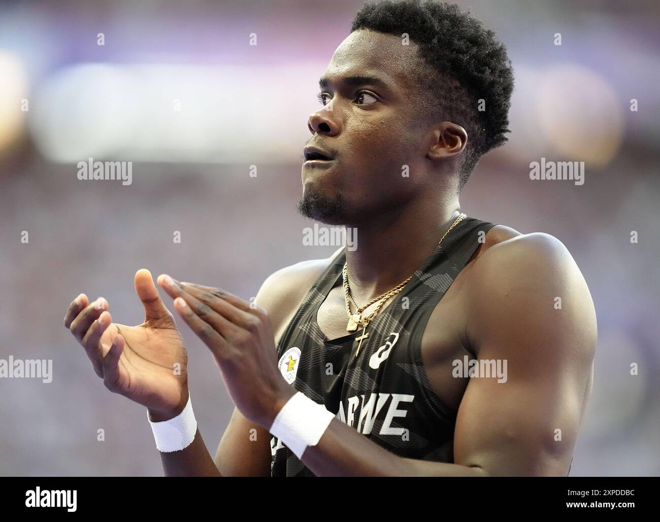 Paris, France. 5th Aug, 2024. Makanakaishe Charamba of Zimbabwe reacts ...
