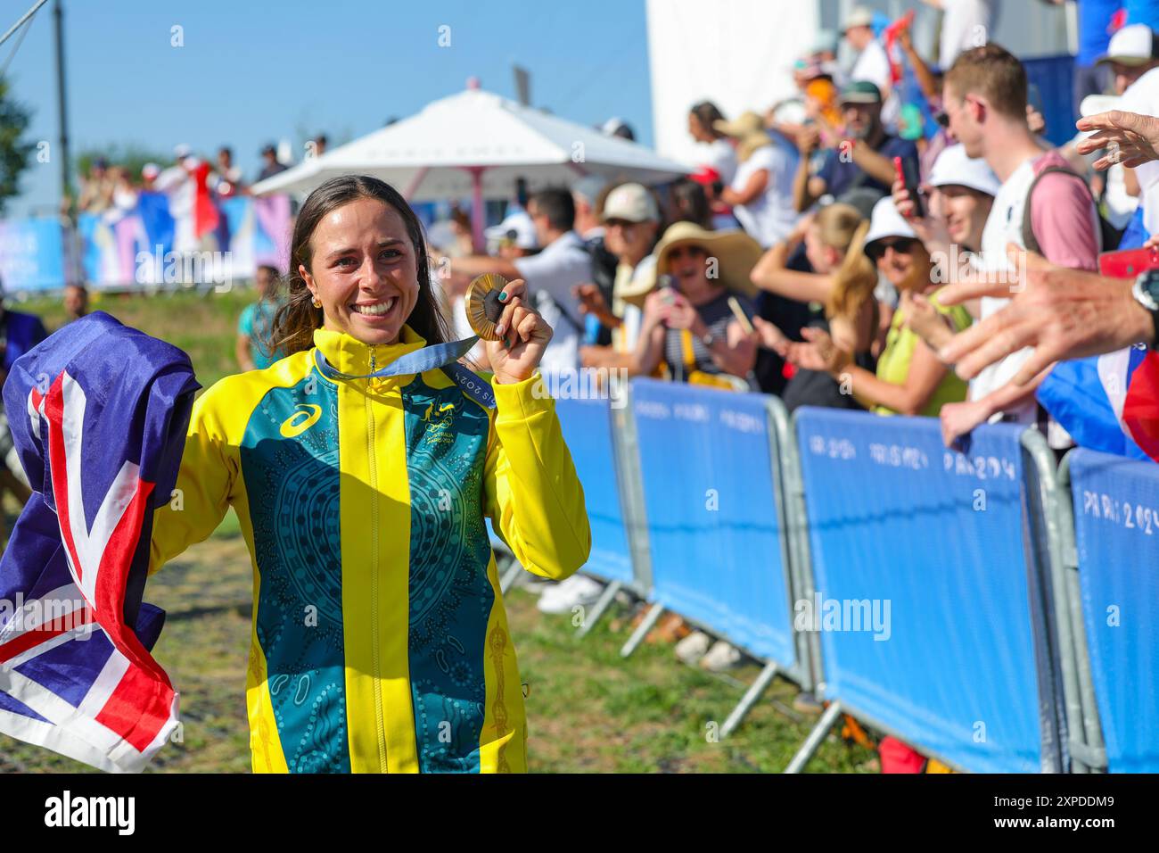 Vaires Sur Marne. 5th Aug, 2024. Gold medalist Noemie Fox of Australia ...