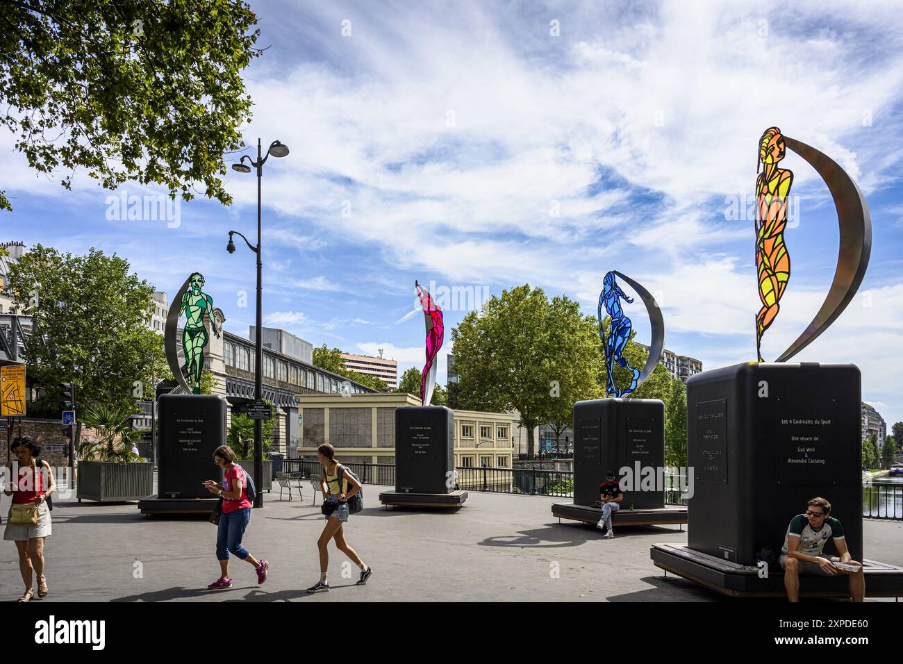 FRANCE. PARIS (75) (10TH DISTRICT) "THE 4 CARDINALS OF SPORT" (WORKS BY ...