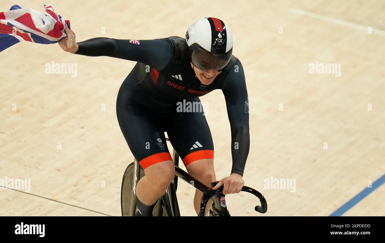 Katy Marchant of Team Britain celebrates winning the gold medal in the ...