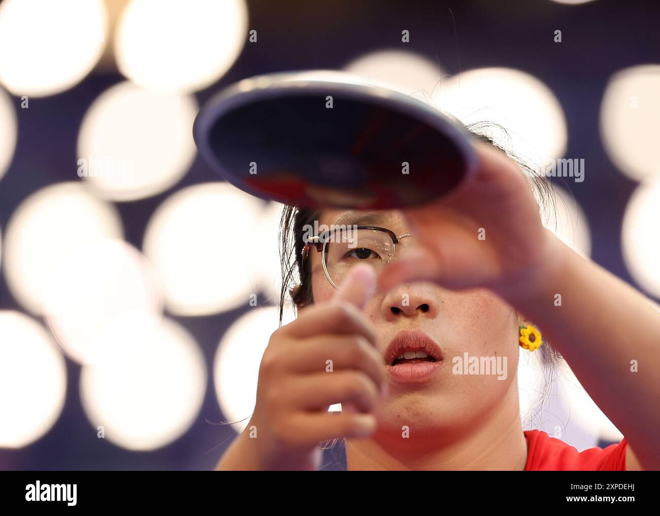 Paris, France. 5th Aug, 2024. Feng Bin of China reacts before the women ...