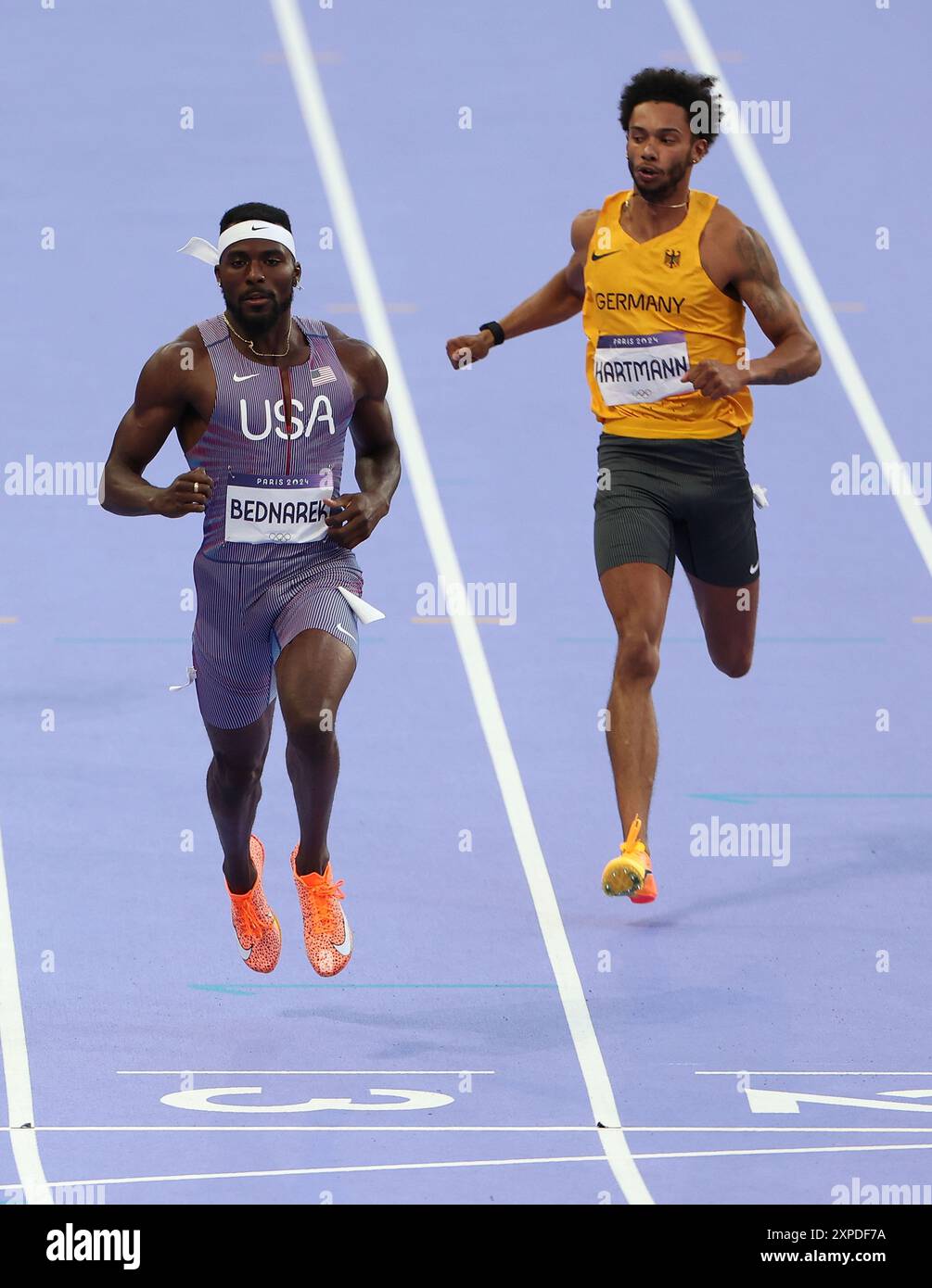 Paris, France. 5th Aug, 2024. Kenneth Bednarek (L) of the United States ...