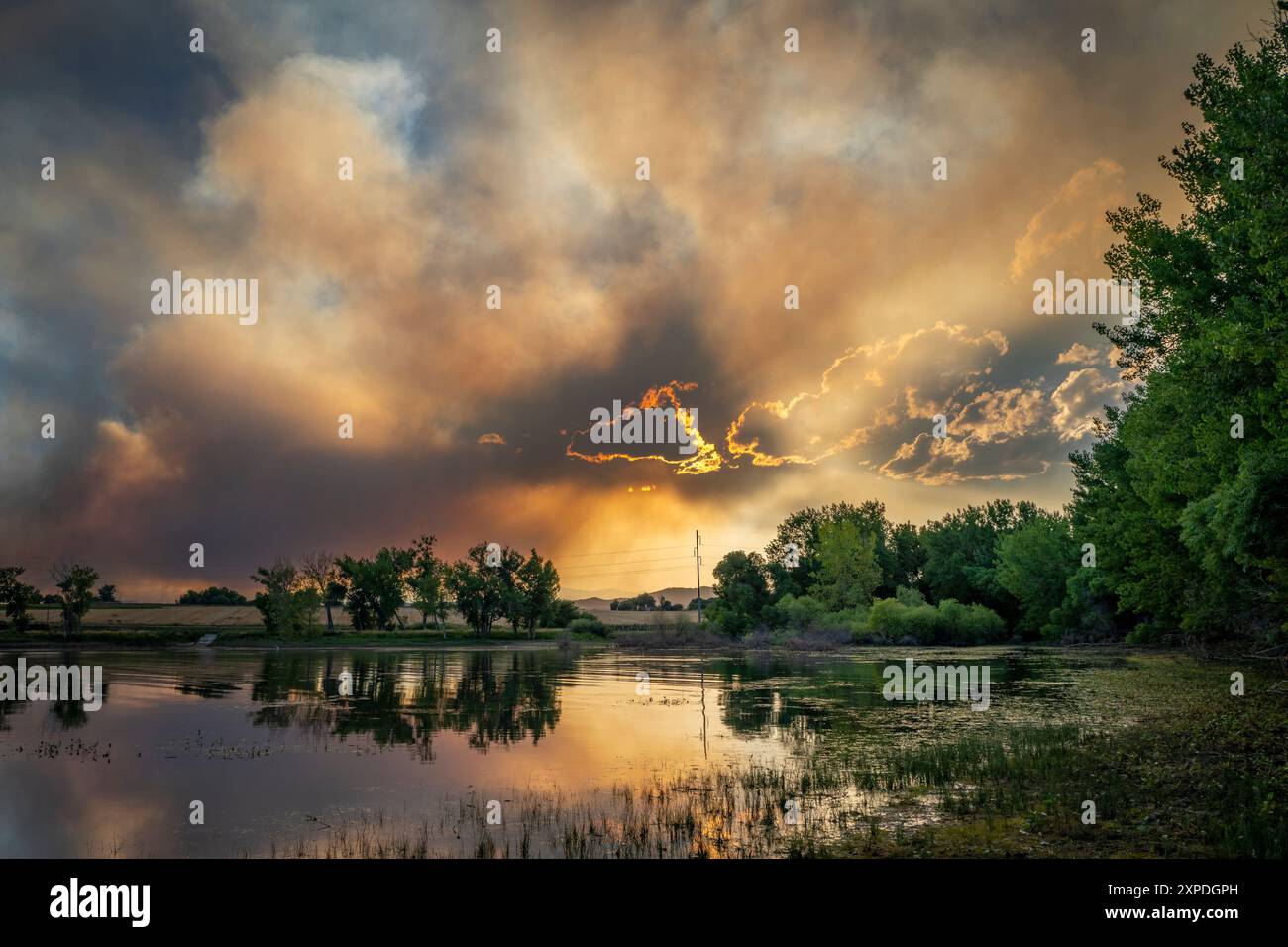 wildfire at Colorado foothills west of Loveland, smoke plume from ...