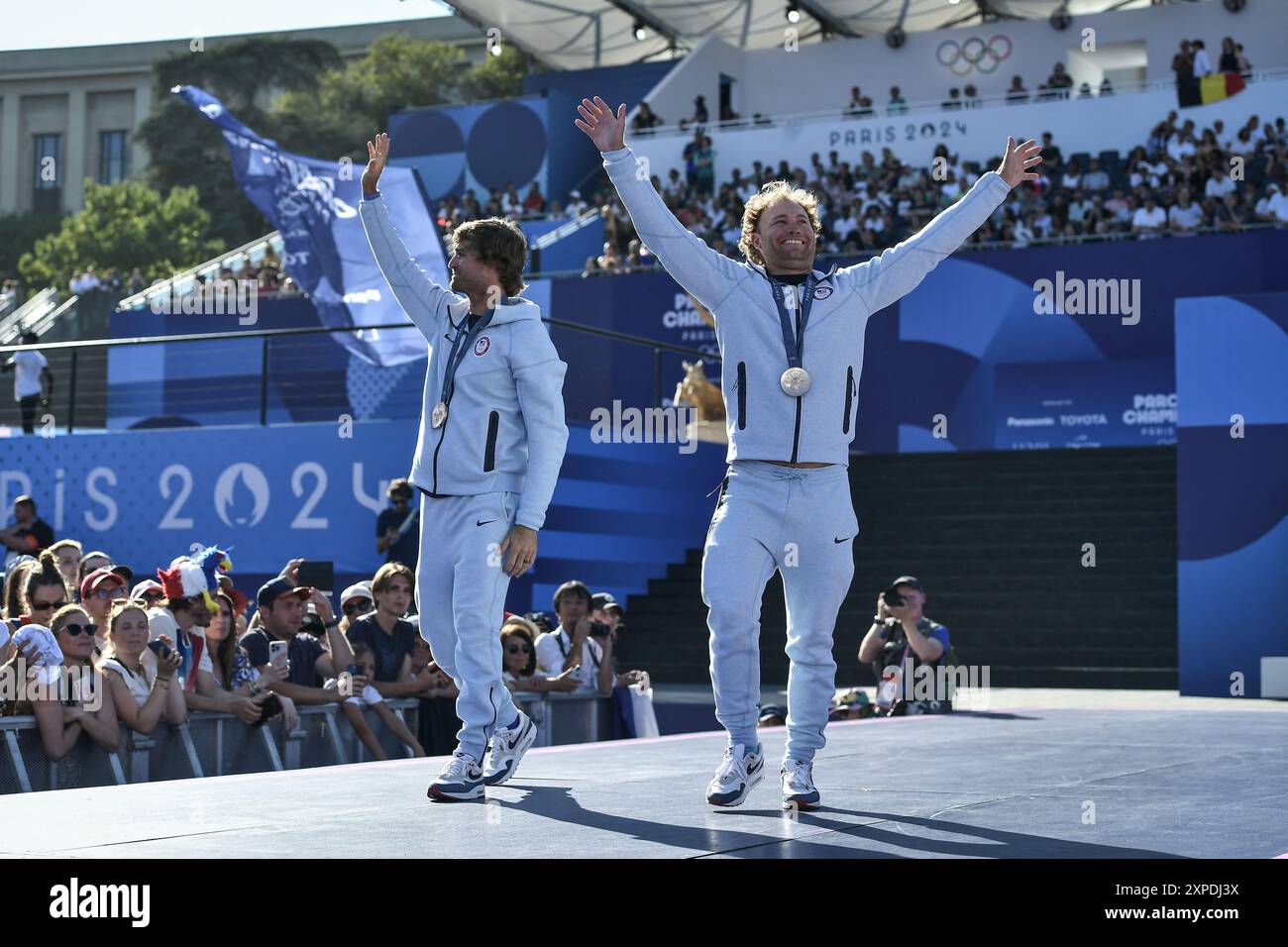 Paris, France. 05th Aug, 2024. Bronze medallist in the men's 49er skiff ...