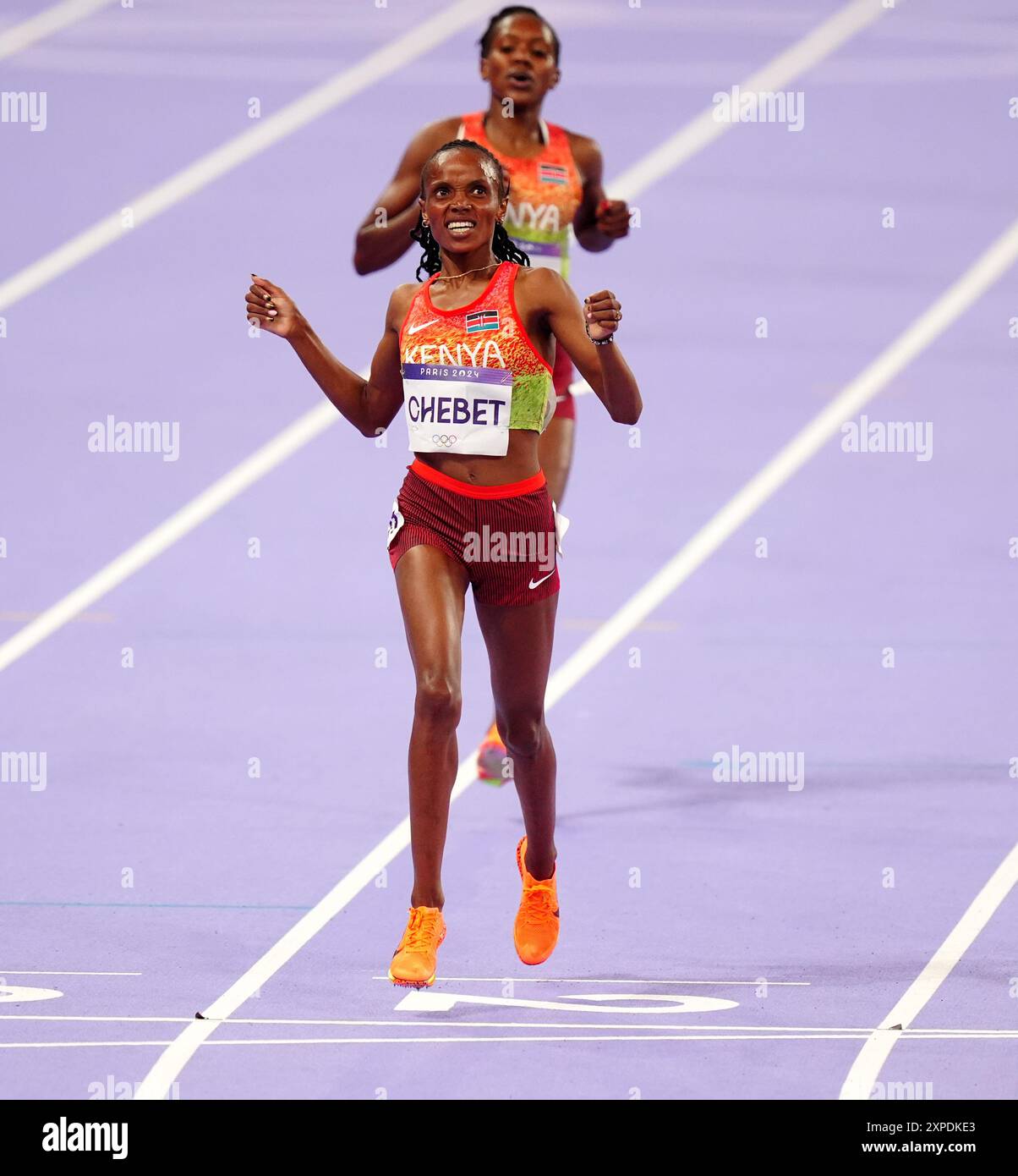Kenya's Beatrice Chebet celebrates winning the Women's 5000m Final at ...
