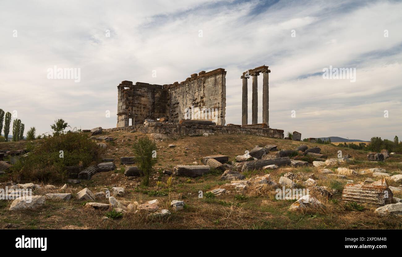 Aizanoi antique city. Zeus temple, Kutahya - Turkey Stock Photo - Alamy