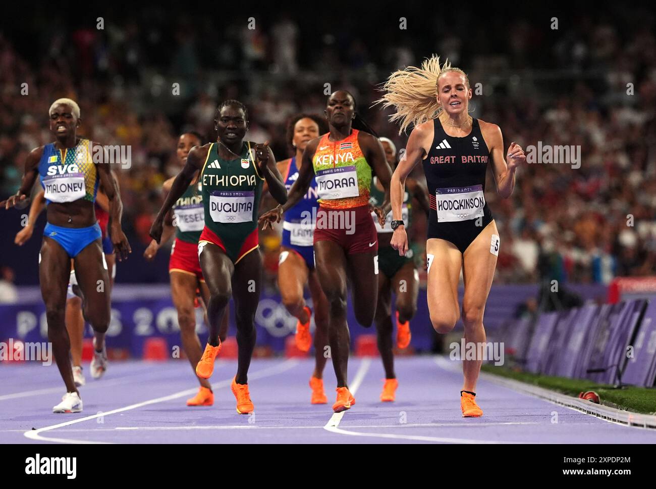 Great Britain's Keely Hodgkinson crosses the line to Women's 800m Final ...