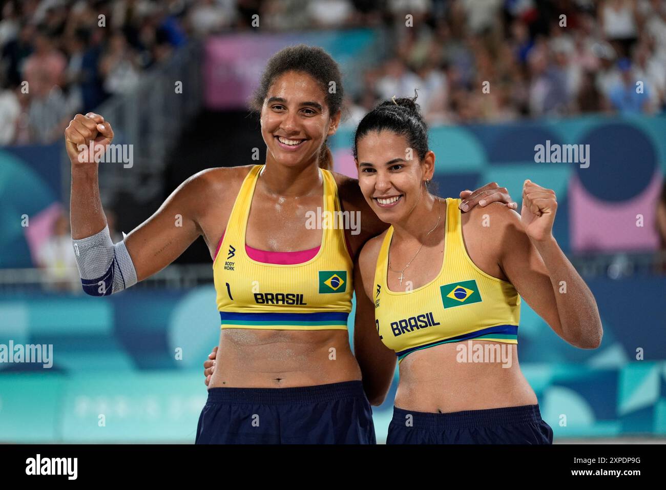 Brazil's Ana Patricia Silva Ramos, left, and Eduarda "Duda" Santos ...