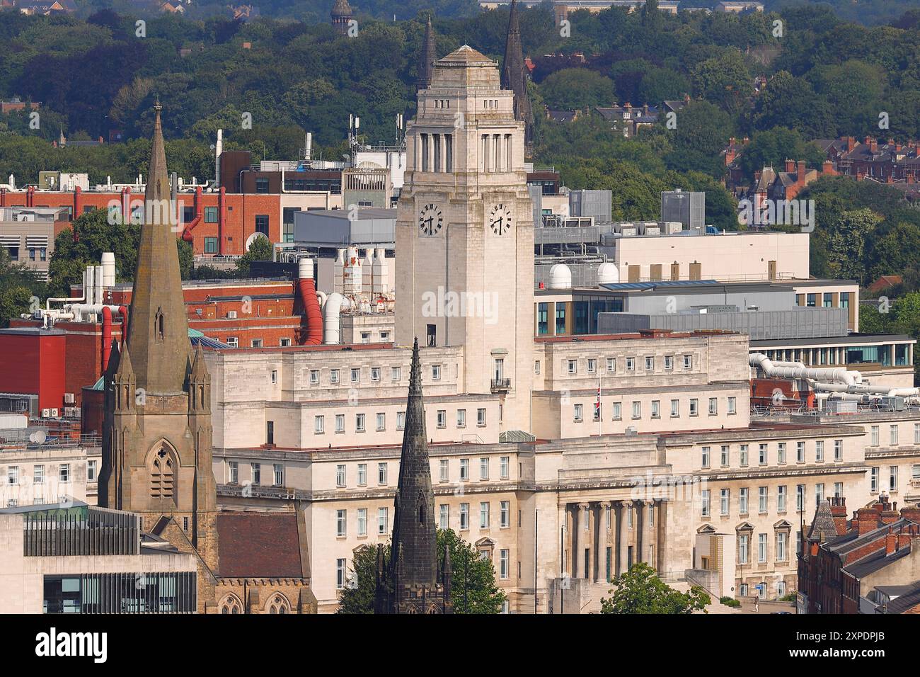 Leeds parkinsons building hi-res stock photography and images - Alamy