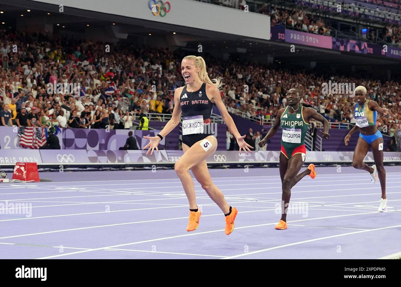 Great Britain's Keely Hodgkinson celebrates winning the Women's 800m ...