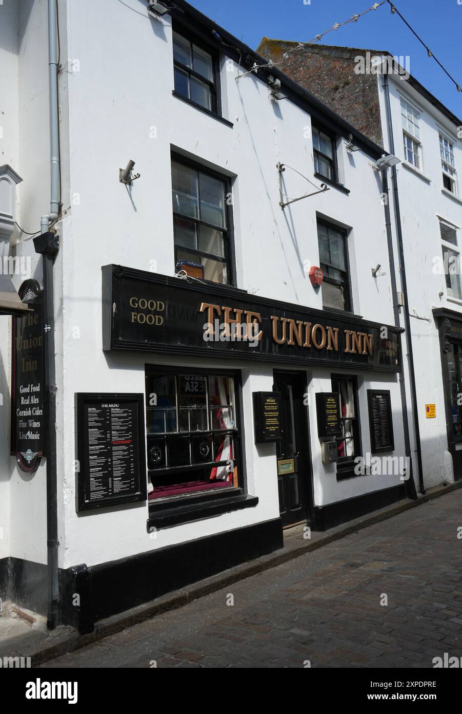 The Union Inn, Fore St, St Ives. Mid 19th century traditional British ...