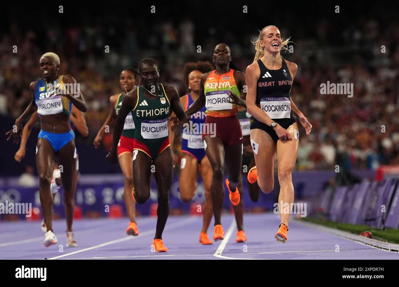 Great Britain's Keely Hodgkinson celebrates winning the Women's 800m ...
