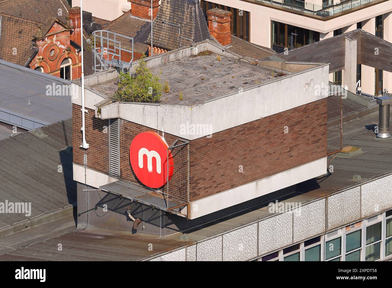 Merrion house rooftop hi-res stock photography and images - Alamy