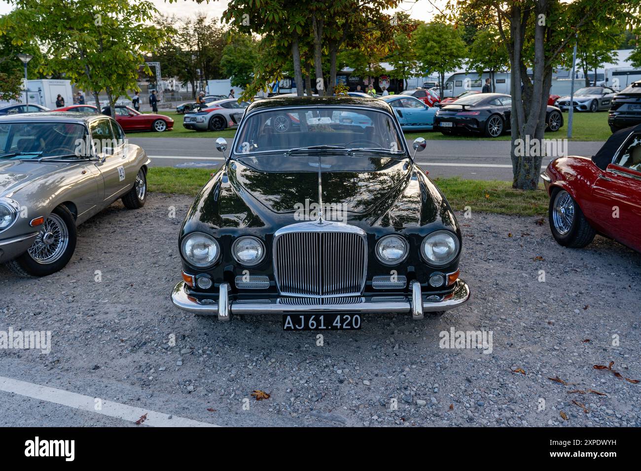 Black Jaguar 420 Vintage Car Stock Photo - Alamy