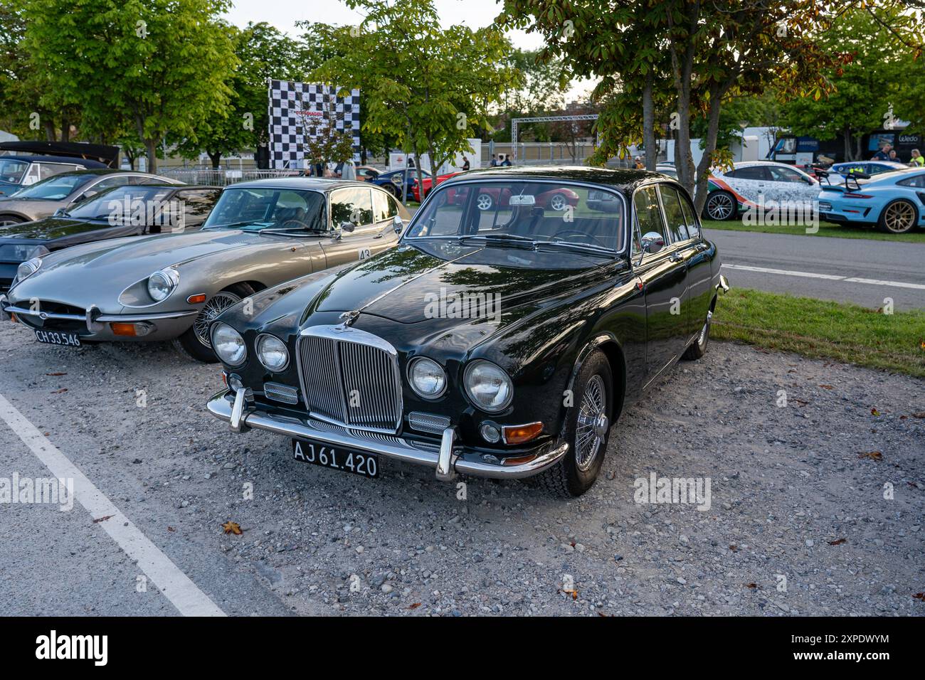 Black Jaguar 420 Vintage Car Stock Photo - Alamy