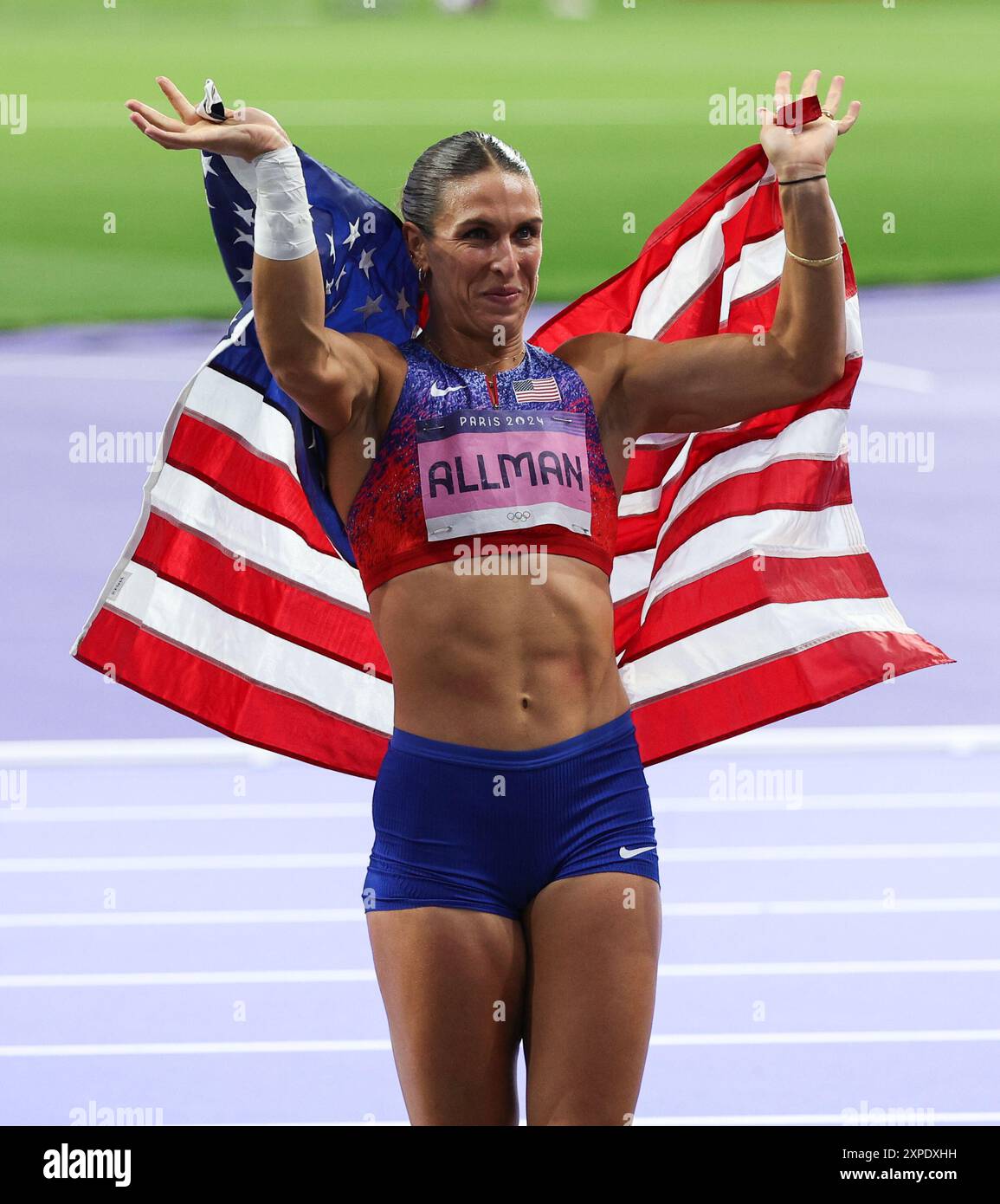 PARIS, FRANCE. 5th Aug, 2024. Gold medalist Valarie Allman of Team ...