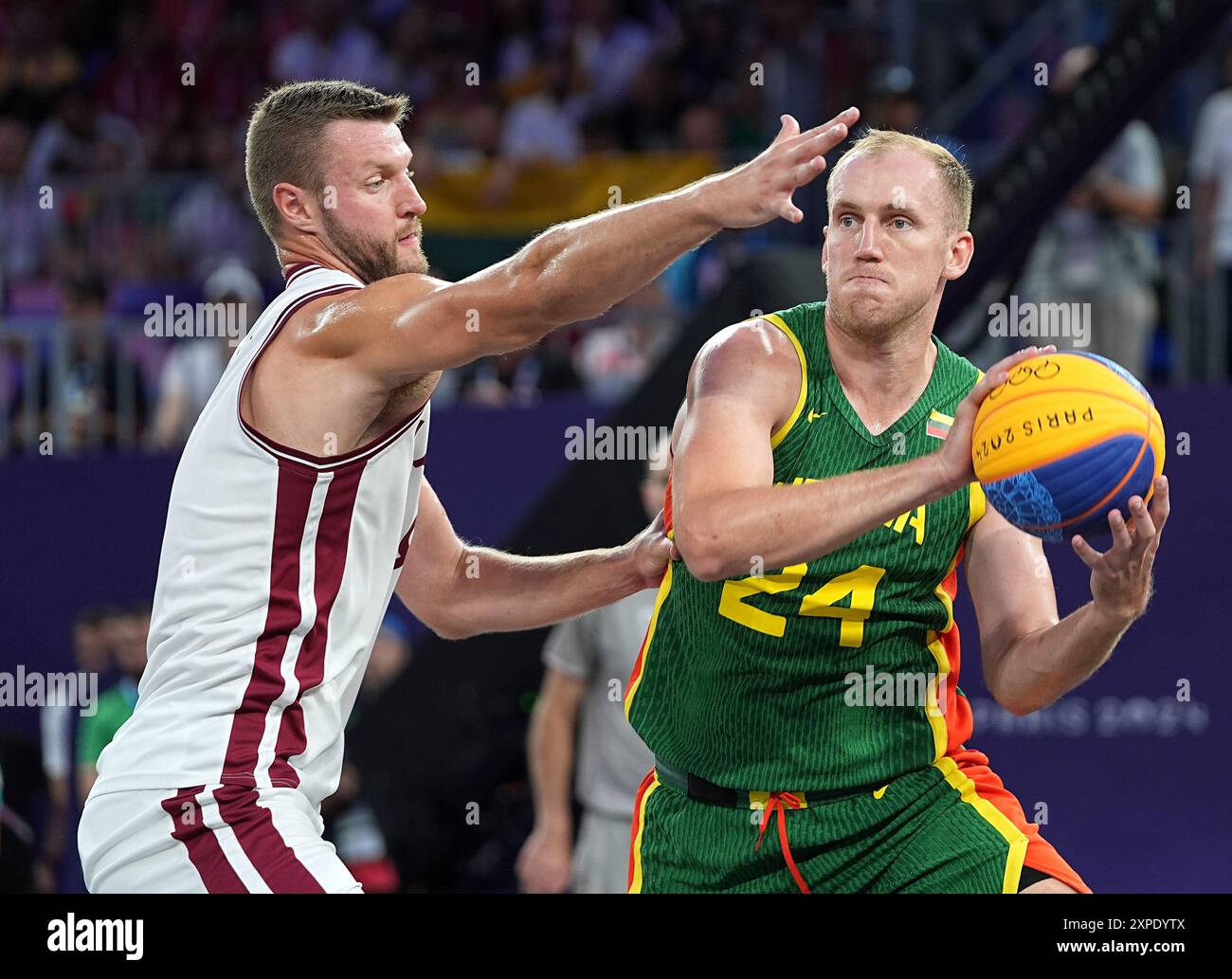 Paris, France. 5th Aug, 2024. Aurelijus Pukelis (R) of Lithuania ...