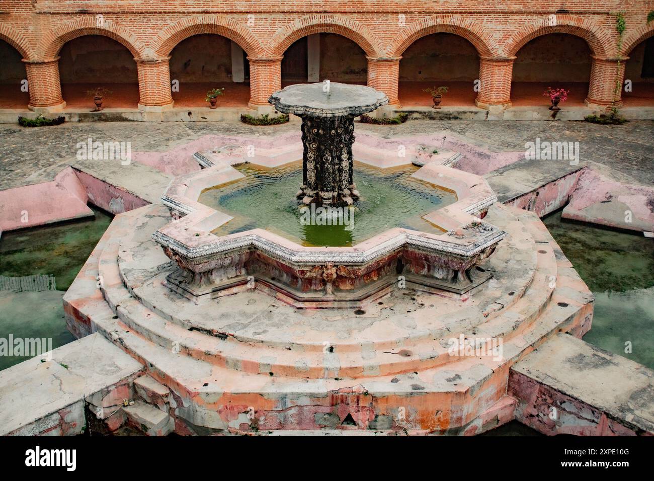 Fountain of La Merced Monastery (Convent), Antigua Guatemala Stock ...