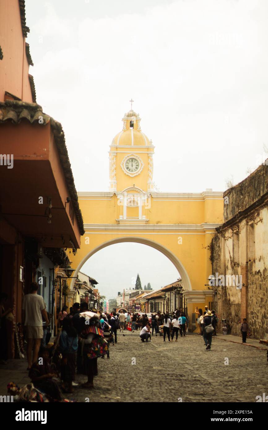 Street View of Santa Catalina Arch, Antigua Guatemala Stock Photo - Alamy