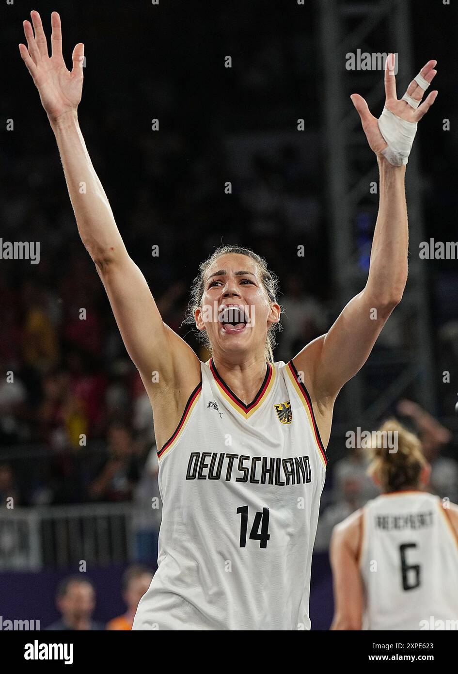 Paris, France. 5th Aug, 2024. Sonja Greinacher of Germany celebrates ...