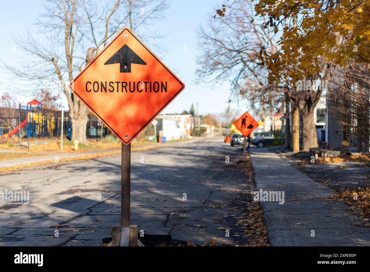 Construction sign on the road in Ottawa, Canada Stock Photo - Alamy
