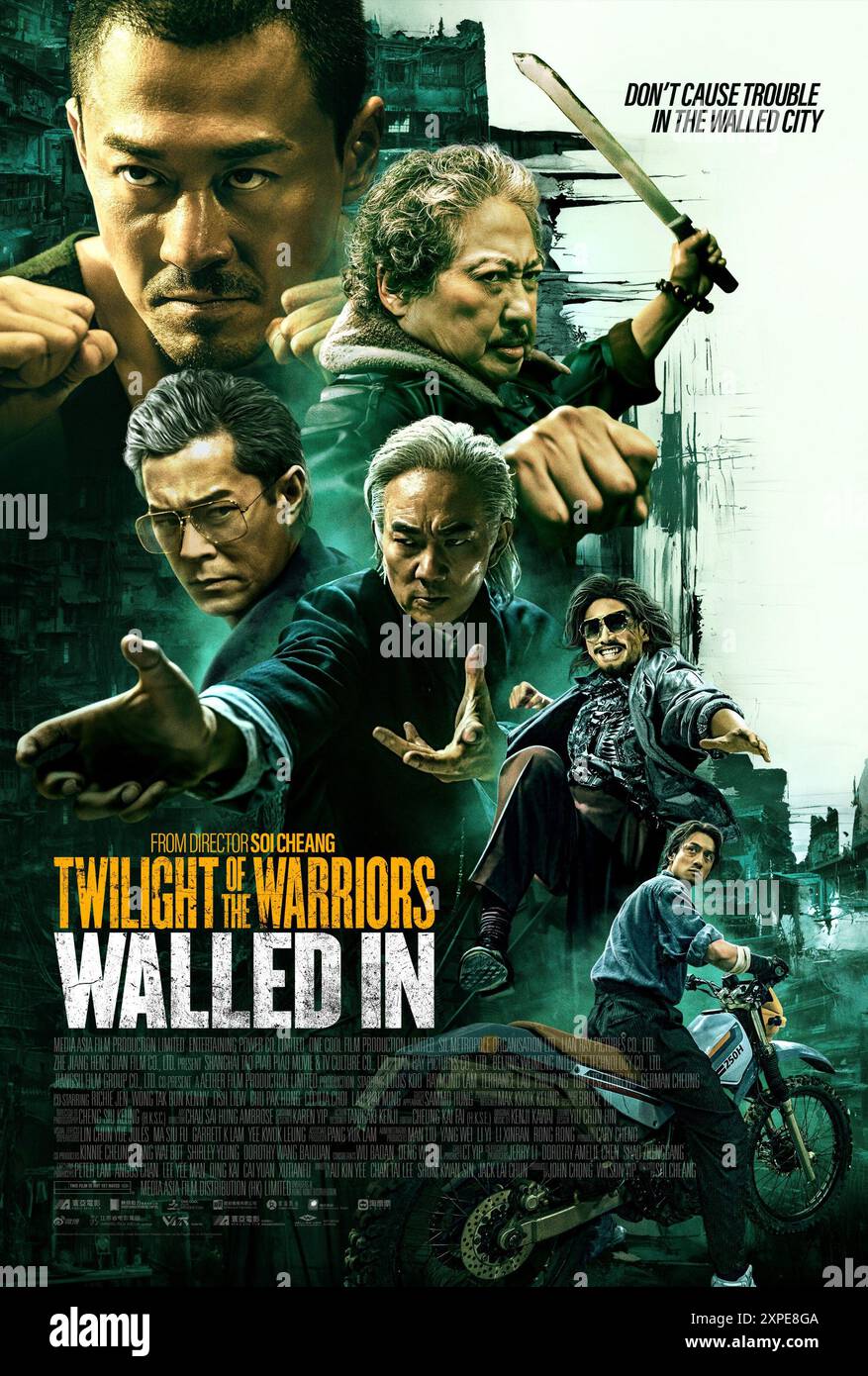 TWILIGHT OF THE WARRIORS: WALLED IN, (aka JIU LONG CHENG ZHAI WEI CHENG ...