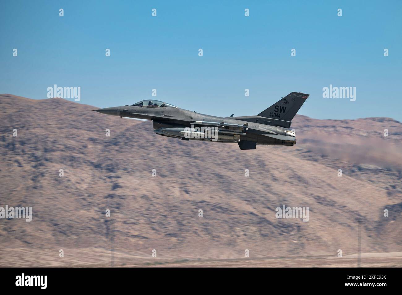 An F-16 Fighting Falcon assigned to the 77th Fighter Squadron, Shaw Air ...