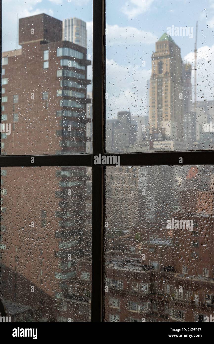 Torrential rain from a summer thunderstorm as seen from a New York City ...