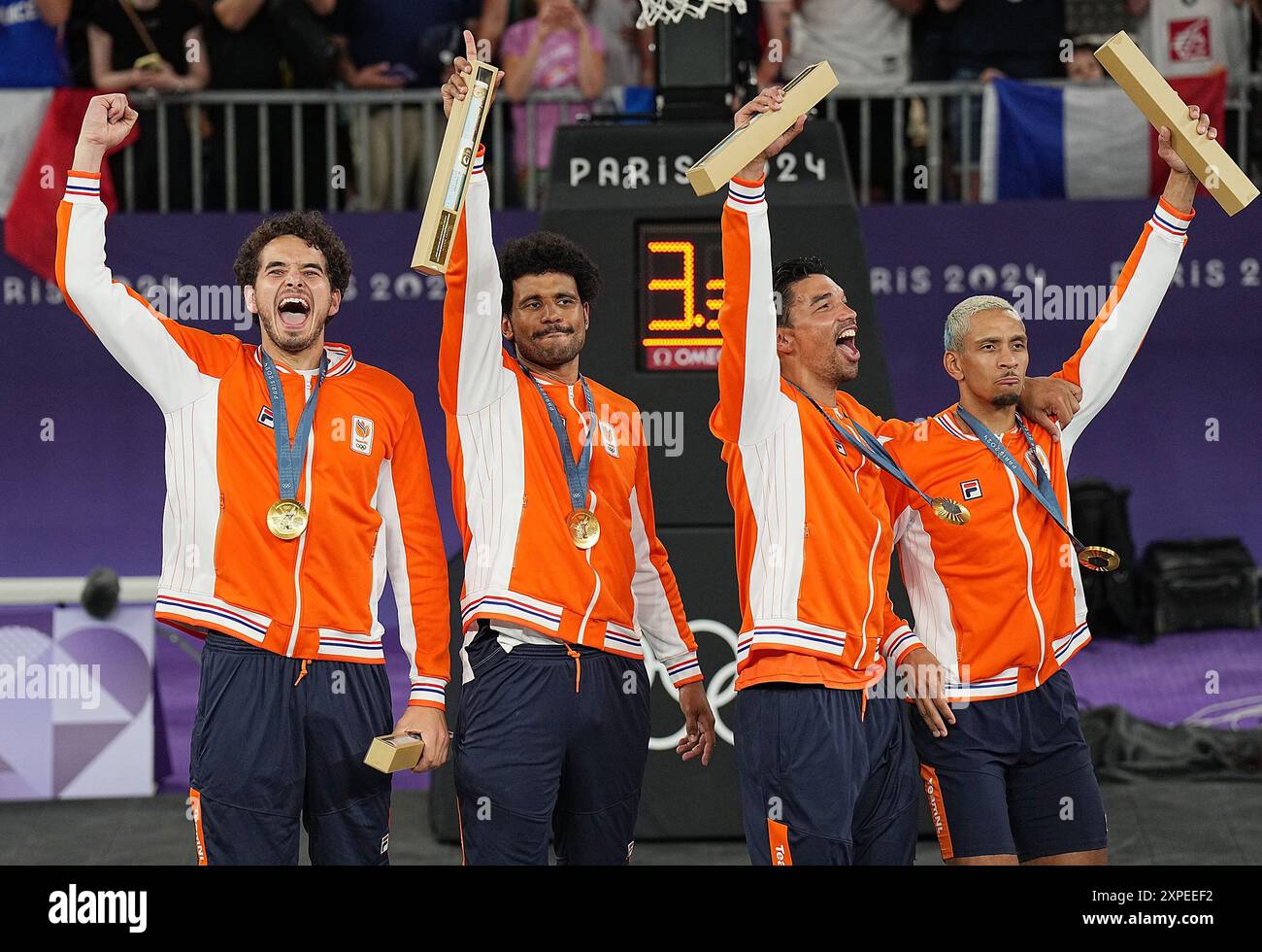 Paris, France. 5th Aug, 2024. Gold medalists team the Netherlands ...