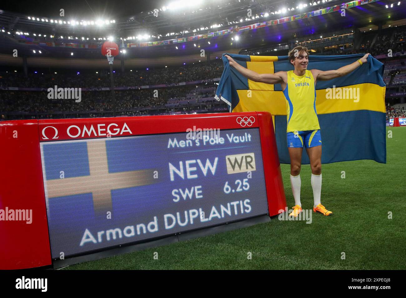 Paris, France. 05th Aug, 2024. Men's Pole Vault gold medalist Armand ...
