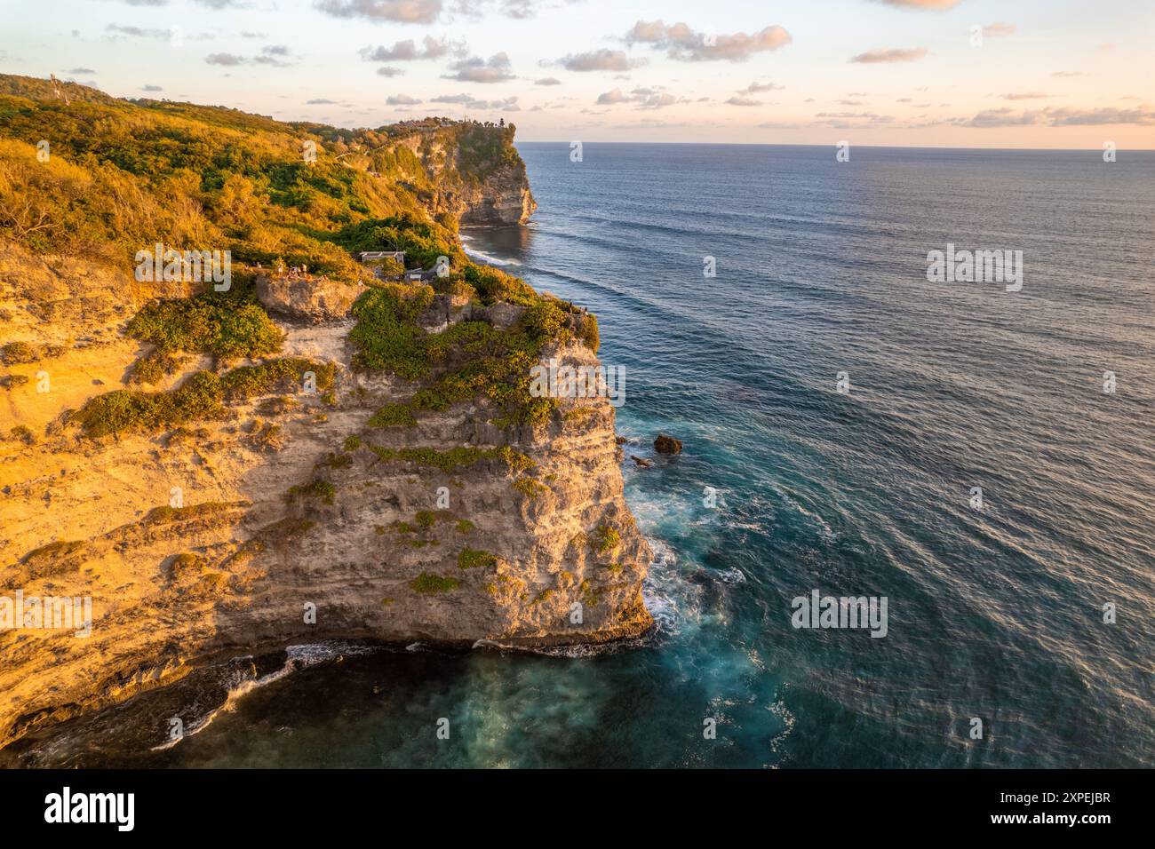 Rocky cliff coastline and ocean, sea, near Uluwatu temple in Bali ...